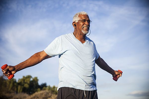 Long-Term Benefits: Resistance Training for Older Adults | HELO