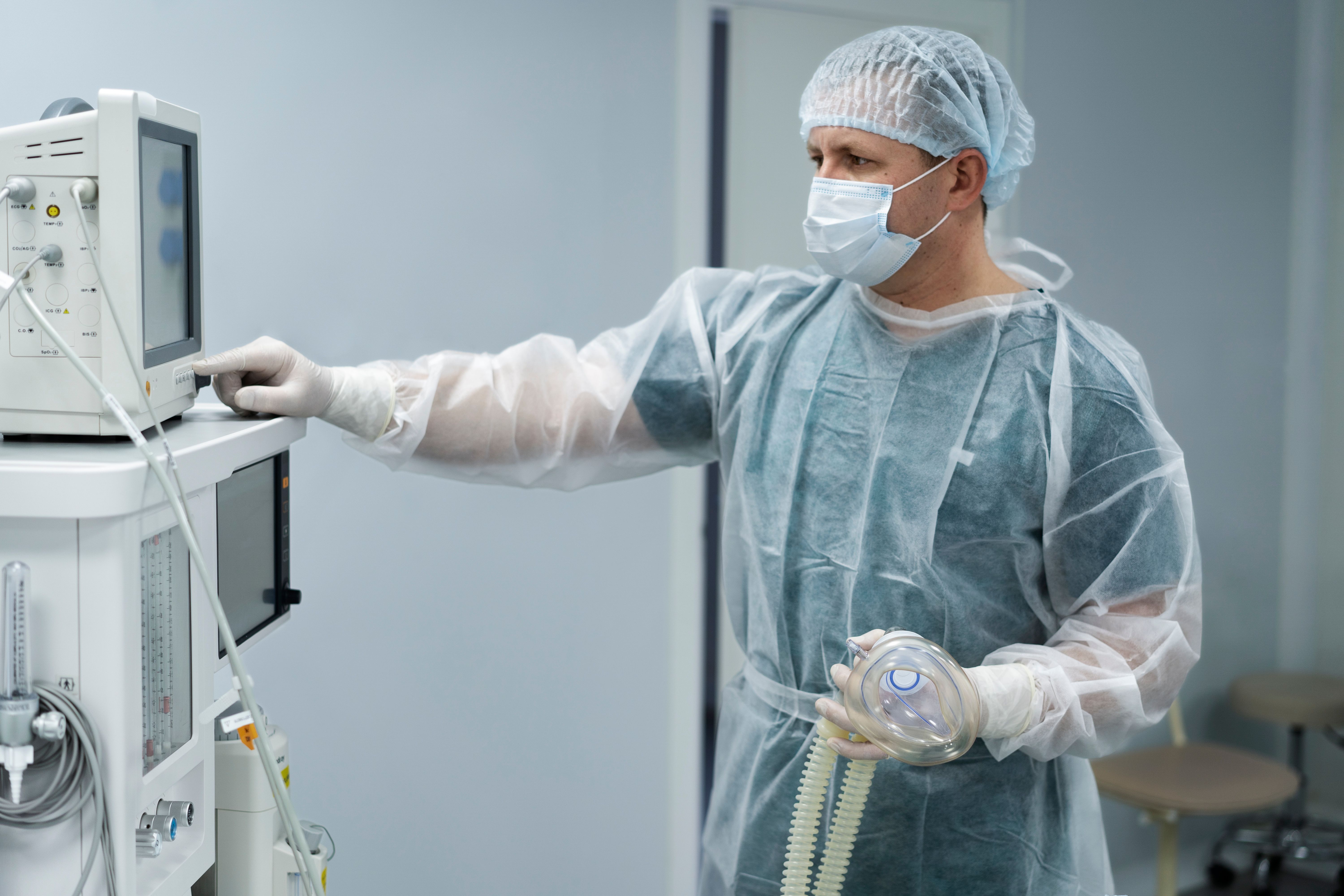 ICU Ventilation Weaning: Process and Criteria | HELO
